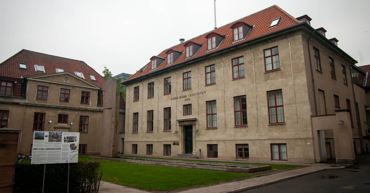 Niels Bohr - His Life and Work - SCALAR LIGHT